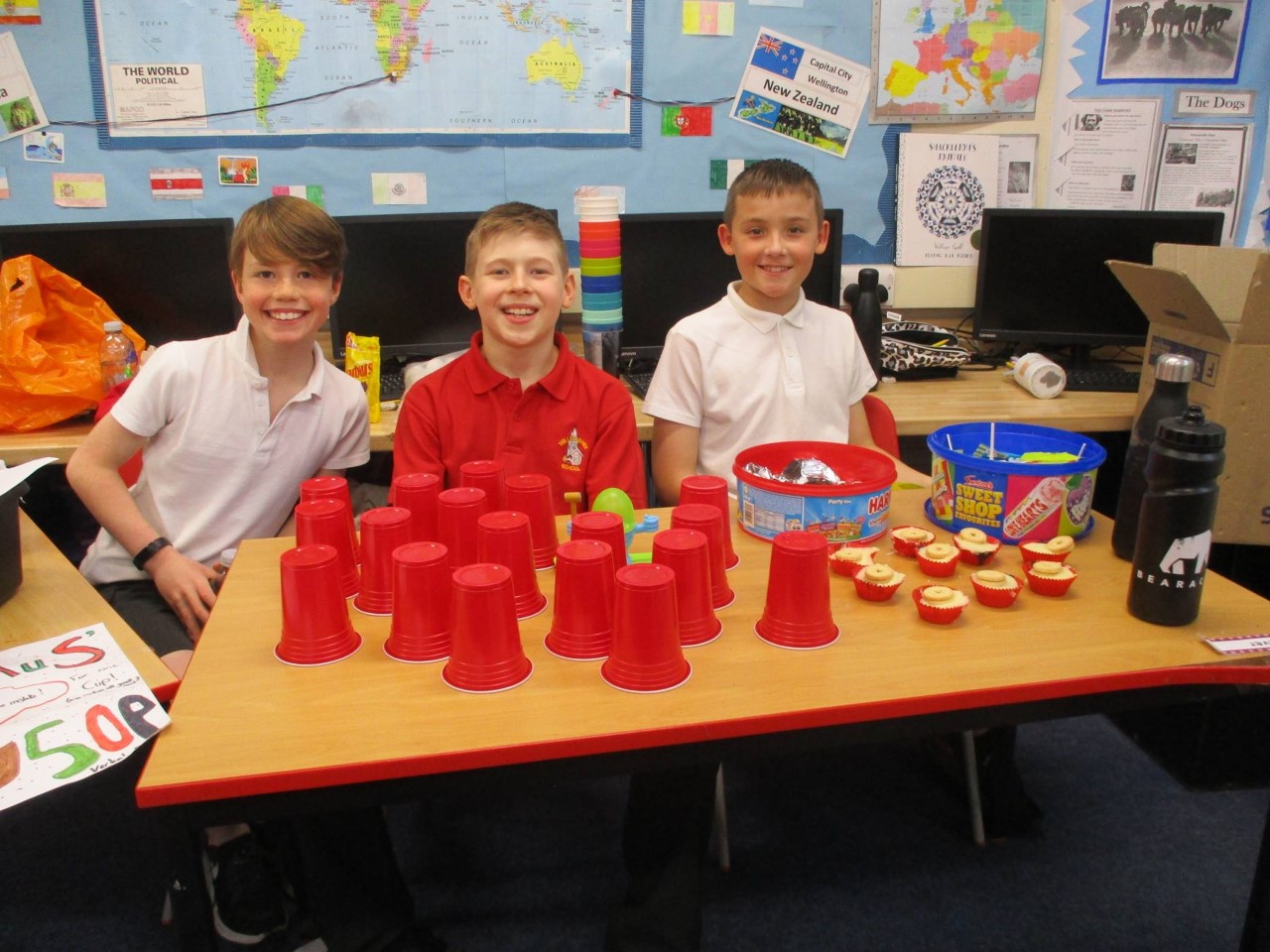 Festive Fun at the Christmas Fair! - Willoughby Primary School ...